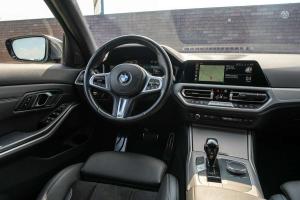 Grey BMW 318 2022 in Marijampole, with an engine capacity of 2.00 L and mileage of 127 thousand km for 21950 €, photo 18 on AUTOMOTO.COM.LV