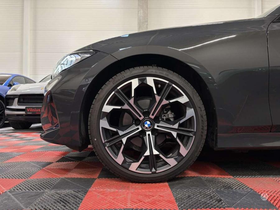 Pelēks BMW 318 2025 Viļņa, ar dzinēja tilpumu 2.00 L un nobraukumu 4 tūkst. km par 33500 €, foto 10 vietnē AUTOMOTO.COM.LV