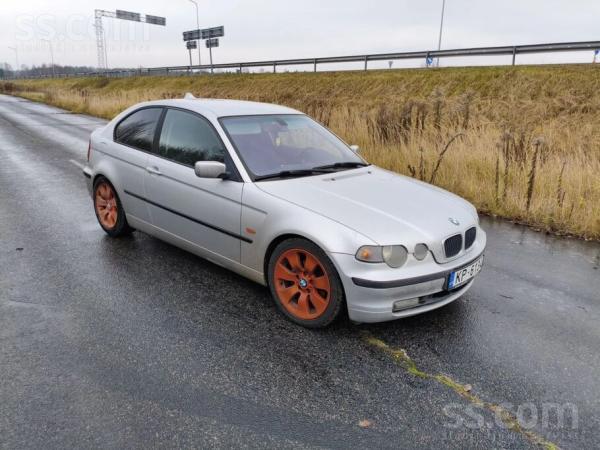 BMW 318 2002 in Riga, with an engine capacity of 2.50 L and mileage of 247 thousand km for 3890 €, photo 1 on AUTOMOTO.COM.LV