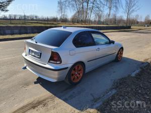 BMW 318 2002 Rīga, ar dzinēja tilpumu 2.50 L un nobraukumu 248 tūkst. km par 3890 €, foto 6 vietnē AUTOMOTO.COM.LV