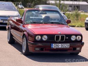 Sarkans BMW 318 1991 Ogre, ar dzinēja tilpumu 1.80 L un nobraukumu 295 tūkst. km par 11900 €, foto 12 vietnē AUTOMOTO.COM.LV