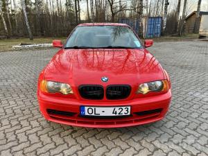 Sarkans BMW 318 2000 Valmiera, ar dzinēja tilpumu 1.80 L un nobraukumu 157 tūkst. km par 4850 €, foto  vietnē AUTOMOTO.COM.LV