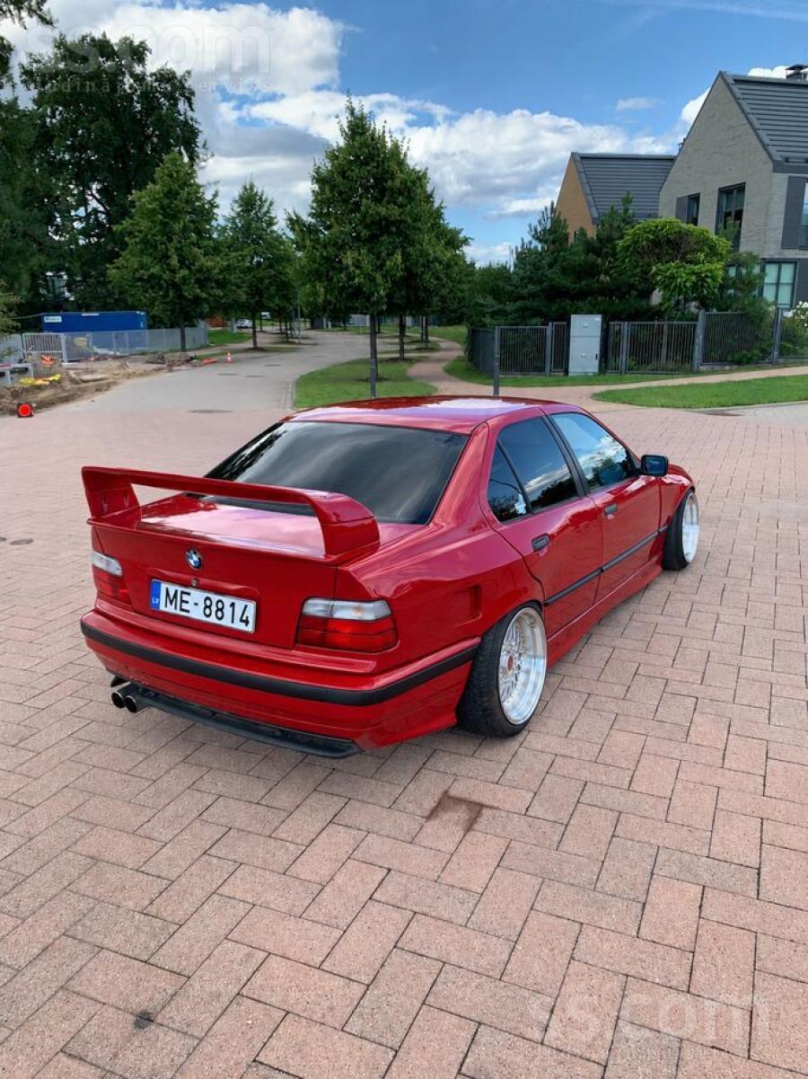 Red BMW 318 1991 in Riga, with an engine capacity of 2.50 L and mileage of 160 thousand km for 4800 €, photo 3 on AUTOMOTO.COM.LV