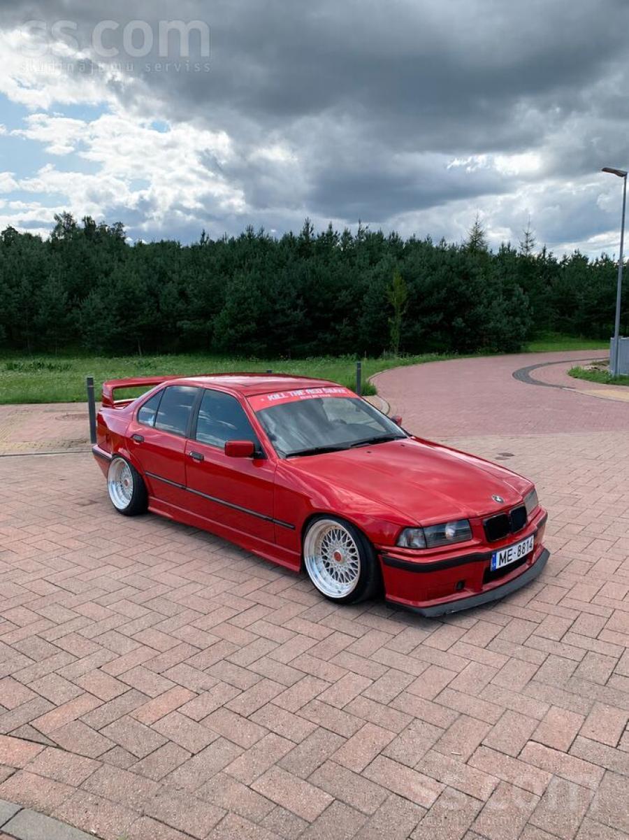 Red BMW 318 1991 in Riga, with an engine capacity of 2.50 L and mileage of 160 thousand km for 4800 €, photo 4 on AUTOMOTO.COM.LV