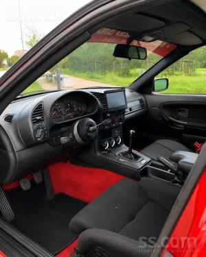 Red BMW 318 1991 in Riga, with an engine capacity of 2.50 L and mileage of 160 thousand km for 4800 €, photo 7 on AUTOMOTO.COM.LV