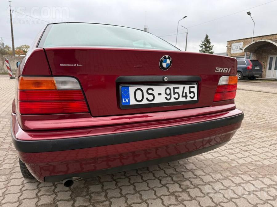 Красный БМВ 318 1991 в Рига, объемом двигателя 1.80 л и пробегом 345 тыс. км за 2599 €, фото 21 на AUTOMOTO.COM.LV