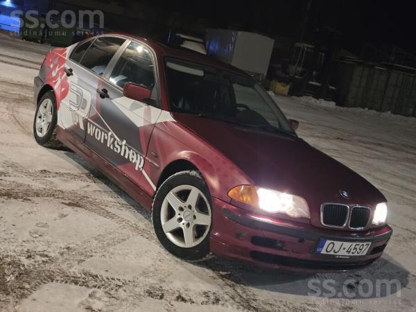 Red BMW 318 1998 in Cesis, with an engine capacity of 1.80 L and mileage of 224 thousand km for 1500 €, photo 5 on AUTOMOTO.COM.LV