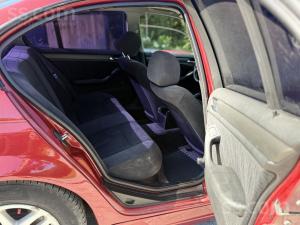 Sarkans BMW 318 1998 Cēsis, ar dzinēja tilpumu 1.80 L un nobraukumu 227 tūkst. km par 1350 €, foto 7 vietnē AUTOMOTO.COM.LV