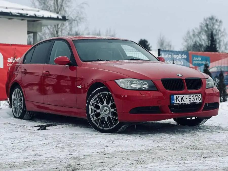 Sarkans BMW 318 2005 Jelgava, ar dzinēja tilpumu 2.00 L un nobraukumu 268 tūkst. km par 2690 €, foto 4 vietnē AUTOMOTO.COM.LV