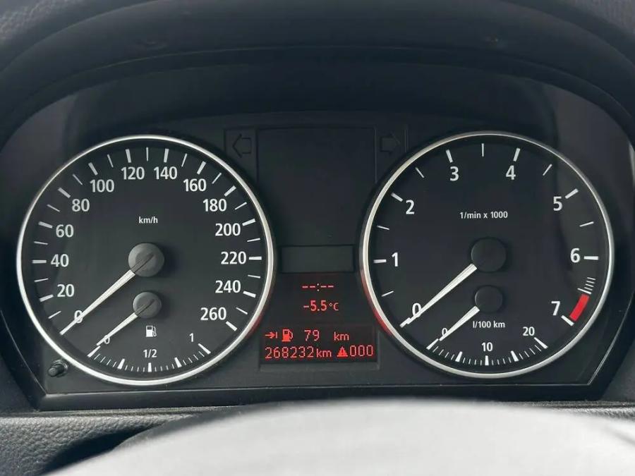 Sarkans BMW 318 2005 Jelgava, ar dzinēja tilpumu 2.00 L un nobraukumu 268 tūkst. km par 2690 €, foto 19 vietnē AUTOMOTO.COM.LV