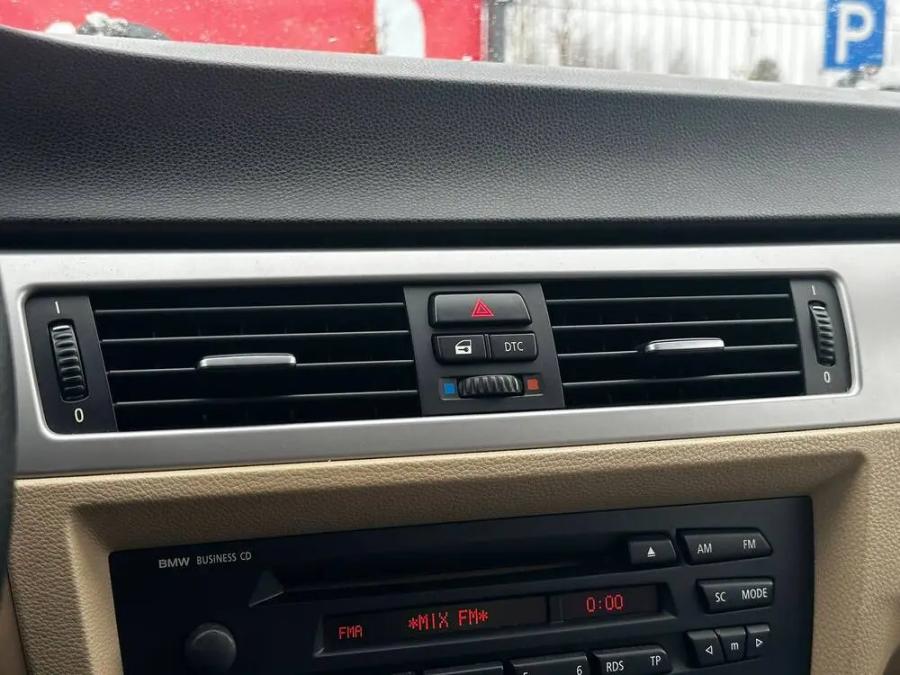 Sarkans BMW 318 2005 Jelgava, ar dzinēja tilpumu 2.00 L un nobraukumu 268 tūkst. km par 2690 €, foto 22 vietnē AUTOMOTO.COM.LV
