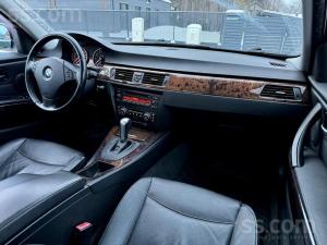 Sarkans BMW 318 2007 Rīga, ar dzinēja tilpumu 2.00 L un nobraukumu 190 tūkst. km par 3580 €, foto 15 vietnē AUTOMOTO.COM.LV
