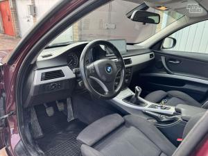 Sarkans BMW 318 2009 Alīta, ar dzinēja tilpumu 2.00 L un nobraukumu 260 tūkst. km par 1700 €, foto 4 vietnē AUTOMOTO.COM.LV