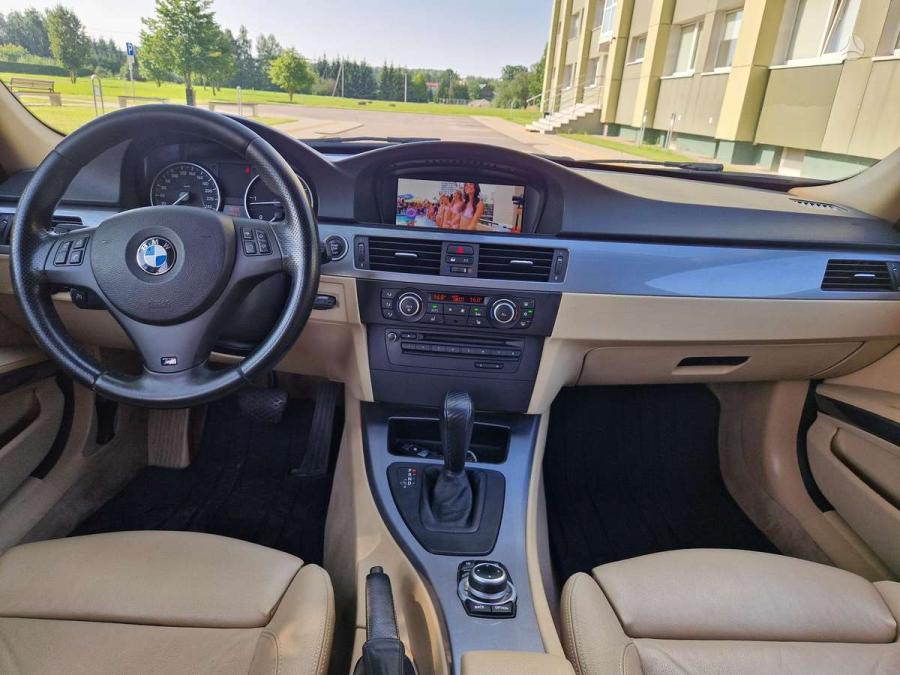 Sarkans BMW 318 2011 Kauņa, ar dzinēja tilpumu 2.00 L un nobraukumu 317 tūkst. km par 5250 €, foto 5 vietnē AUTOMOTO.COM.LV