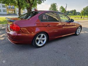 Sarkans BMW 318 2011 Kauņa, ar dzinēja tilpumu 2.00 L un nobraukumu 317 tūkst. km par 5250 €, foto 13 vietnē AUTOMOTO.COM.LV