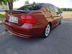 Sarkans BMW 318 2011 Kauņa, ar dzinēja tilpumu 2.00 L un nobraukumu 317 tūkst. km par 5250 €, foto 16 vietnē AUTOMOTO.COM.LV