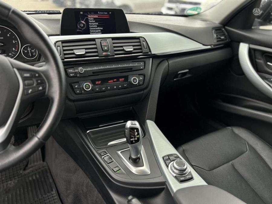 Red BMW 318 2014 in Kaunas, with an engine capacity of 2.00 L and mileage of 234 thousand km for 9550 €, photo 22 on AUTOMOTO.COM.LV