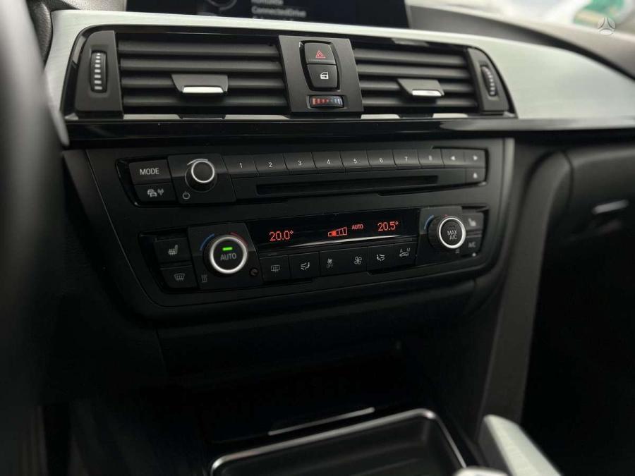 Red BMW 318 2014 in Kaunas, with an engine capacity of 2.00 L and mileage of 234 thousand km for 9550 €, photo 25 on AUTOMOTO.COM.LV