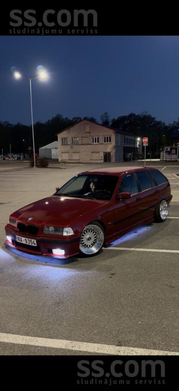 Red BMW 318 1997 in Liepaja, with an engine capacity of 1.80 L and mileage of 333 thousand km for 4400 €, photo 8 on AUTOMOTO.COM.LV