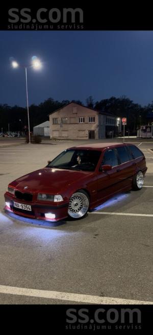 Red BMW 318 1997 in Liepaja, with an engine capacity of 1.80 L and mileage of 333 thousand km for 4400 €, photo 9 on AUTOMOTO.COM.LV