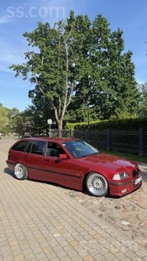 Sarkans BMW 318 1997 Liepāja, ar dzinēja tilpumu 1.80 L un nobraukumu 323 tūkst. km par 4300 €, foto 3 vietnē AUTOMOTO.COM.LV