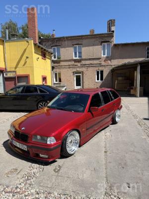Sarkans BMW 318 1997 Liepāja, ar dzinēja tilpumu 1.80 L un nobraukumu 323 tūkst. km par 4300 €, foto 12 vietnē AUTOMOTO.COM.LV