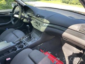 Sarkans BMW 318 2003 Rīga, ar dzinēja tilpumu 3.00 L un nobraukumu 250 tūkst. km par 6500 €, foto 6 vietnē AUTOMOTO.COM.LV