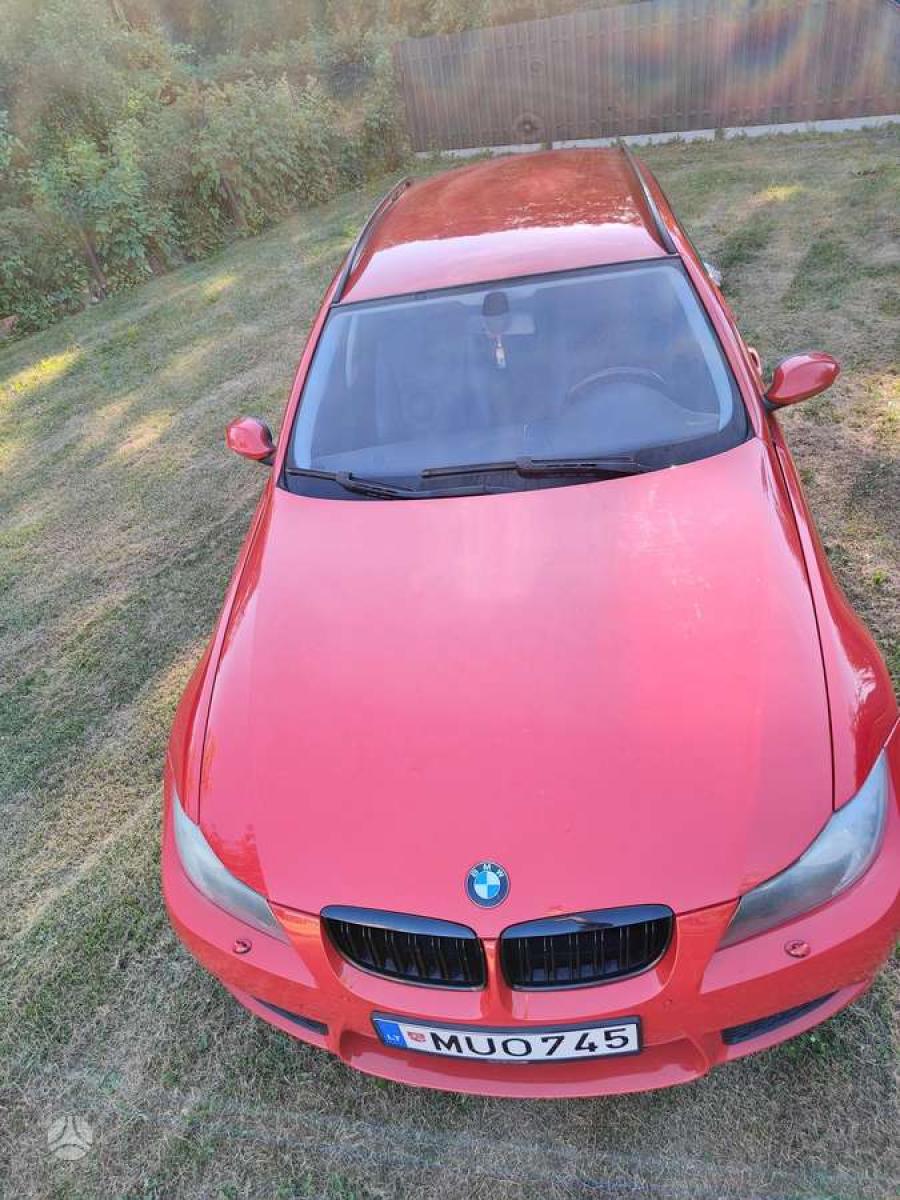 Sarkans BMW 318 2006 Vilkaviškis, ar dzinēja tilpumu 2.00 L un nobraukumu 372 tūkst. km par 1999 €, foto 3 vietnē AUTOMOTO.COM.LV