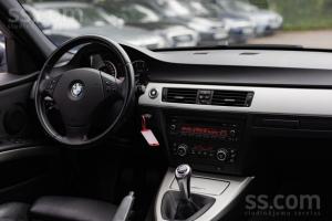 Sarkans BMW 318 2007 Rīga, ar dzinēja tilpumu 2.00 L un nobraukumu 168 tūkst. km par 4890 €, foto 23 vietnē AUTOMOTO.COM.LV