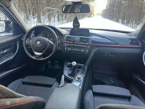 Sarkans BMW 318 2013 Alīta, ar dzinēja tilpumu 2.00 L un nobraukumu 294 tūkst. km par 5700 €, foto 9 vietnē AUTOMOTO.COM.LV