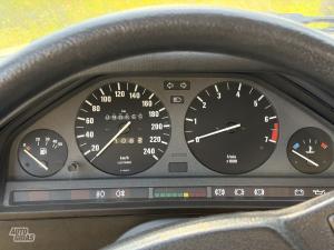 BMW 318 1985 Klaipėda, ar dzinēja tilpumu 1.80 L un nobraukumu 90 tūkst. km par 7300 €, foto 11 vietnē AUTOMOTO.COM.LV