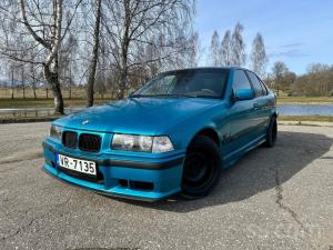 BMW 318 1991 in Riga, with an engine capacity of 1.80 L and mileage of 525 thousand km for 3400 €, photo  on AUTOMOTO.COM.LV
