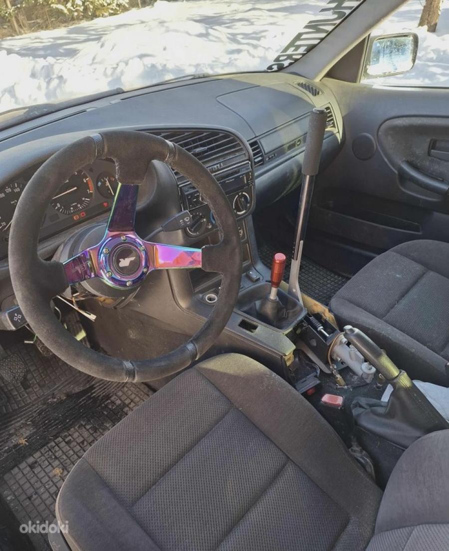 BMW 318 1995 Tallina, ar dzinēja tilpumu 1.80 L un nobraukumu 272 tūkst. km par 1500 €, foto 18 vietnē AUTOMOTO.COM.LV