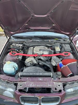 BMW 318 1995 Tallina, ar dzinēja tilpumu 1.80 L un nobraukumu 272 tūkst. km par 1500 €, foto 19 vietnē AUTOMOTO.COM.LV