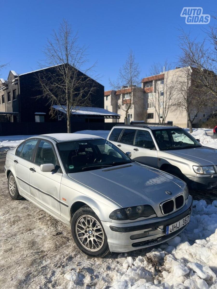 BMW 318 1998 in Silute, with an engine capacity of 1.80 L and mileage of 320 thousand km for 850 €, photo 1 on AUTOMOTO.COM.LV