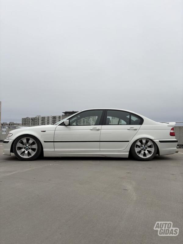 BMW 318 1999 in Vilnius, with an engine capacity of 1.80 L and mileage of 300 thousand km for 1500 €, photo 2 on AUTOMOTO.COM.LV