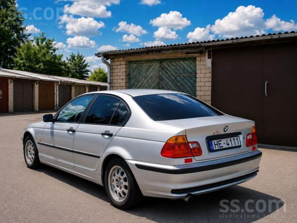 BMW 318 2000 in Riga, with an engine capacity of 1.80 L and mileage of 271 thousand km for 1400 €, photo 3 on AUTOMOTO.COM.LV