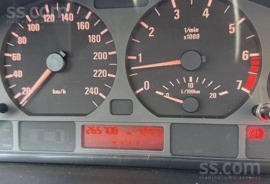 BMW 318 2001 Jūrmala, ar dzinēja tilpumu 2.00 L un nobraukumu 260 tūkst. km par 1950 €, foto 6 vietnē AUTOMOTO.COM.LV