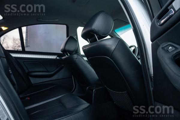 BMW 318 2003 in Jelgava, with an engine capacity of 2.00 L and mileage of 309 thousand km for 2800 €, photo 10 on AUTOMOTO.COM.LV