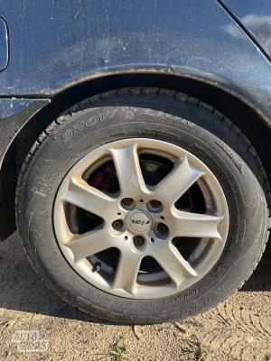 BMW 318 2004 in Silute, with an engine capacity of 2.00 L and mileage of 370 thousand km for 1200 €, photo 15 on AUTOMOTO.COM.LV