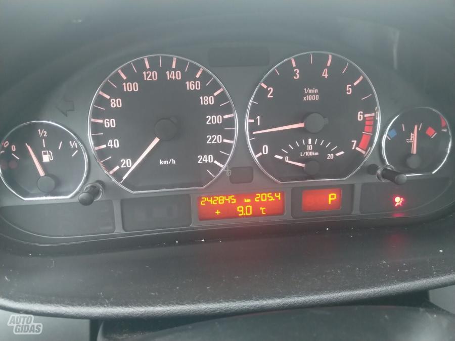 BMW 318 2004 Viļņa, ar dzinēja tilpumu 2.00 L un nobraukumu 243 tūkst. km par 2000 €, foto 15 vietnē AUTOMOTO.COM.LV