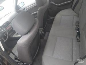 BMW 318 2004 Viļņa, ar dzinēja tilpumu 2.00 L un nobraukumu 243 tūkst. km par 2000 €, foto 16 vietnē AUTOMOTO.COM.LV