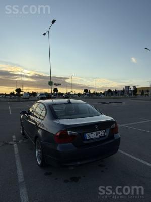 BMW 318 2005 Rīga, ar dzinēja tilpumu 2.00 L un nobraukumu 341 tūkst. km par 3850 €, foto 11 vietnē AUTOMOTO.COM.LV