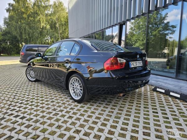 BMW 318 2005 in Kaunas, with an engine capacity of 2.00 L and mileage of 256 thousand km for 2799 €, photo 6 on AUTOMOTO.COM.LV