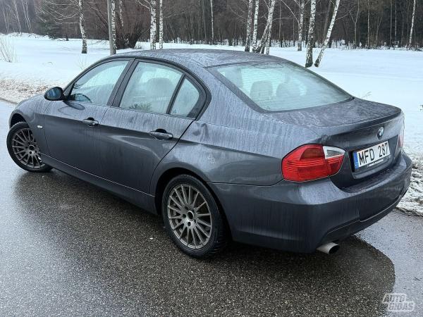 BMW 318 2006 Kauņa, ar dzinēja tilpumu 2.00 L un nobraukumu 402 tūkst. km par 1400 €, foto 7 vietnē AUTOMOTO.COM.LV