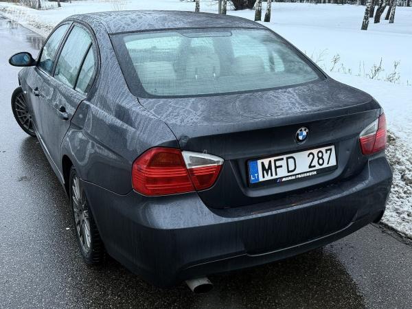 BMW 318 2006 Kauņa, ar dzinēja tilpumu 2.00 L un nobraukumu 402 tūkst. km par 1400 €, foto 8 vietnē AUTOMOTO.COM.LV