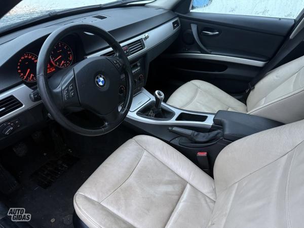 BMW 318 2006 Kauņa, ar dzinēja tilpumu 2.00 L un nobraukumu 402 tūkst. km par 1400 €, foto 9 vietnē AUTOMOTO.COM.LV