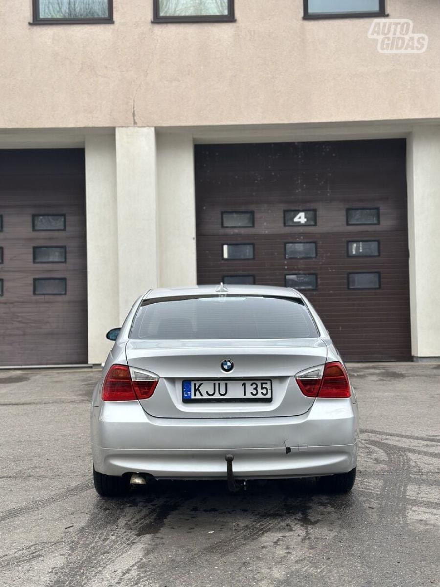 BMW 318 2006 Klaipėda, ar dzinēja tilpumu 1.80 L un nobraukumu 310 tūkst. km par 2350 €, foto 4 vietnē AUTOMOTO.COM.LV