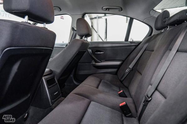 BMW 318 2006 Kauņa, ar dzinēja tilpumu 2.00 L un nobraukumu 337 tūkst. km par 3490 €, foto 9 vietnē AUTOMOTO.COM.LV