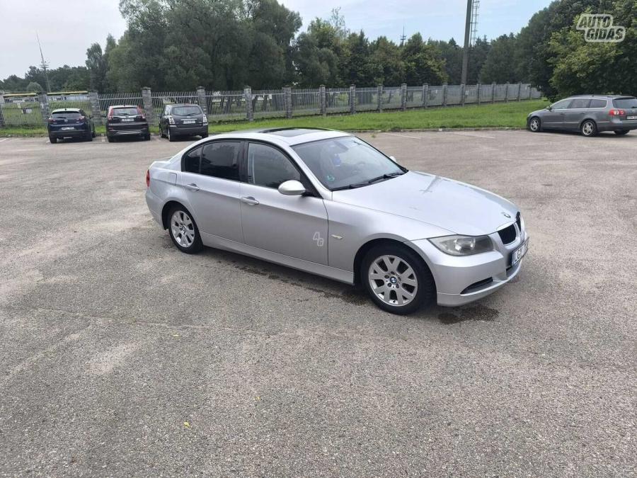 BMW 318 2006 Kauņa, ar dzinēja tilpumu 2.00 L un nobraukumu 328 tūkst. km par 1590 €, foto 1 vietnē AUTOMOTO.COM.LV